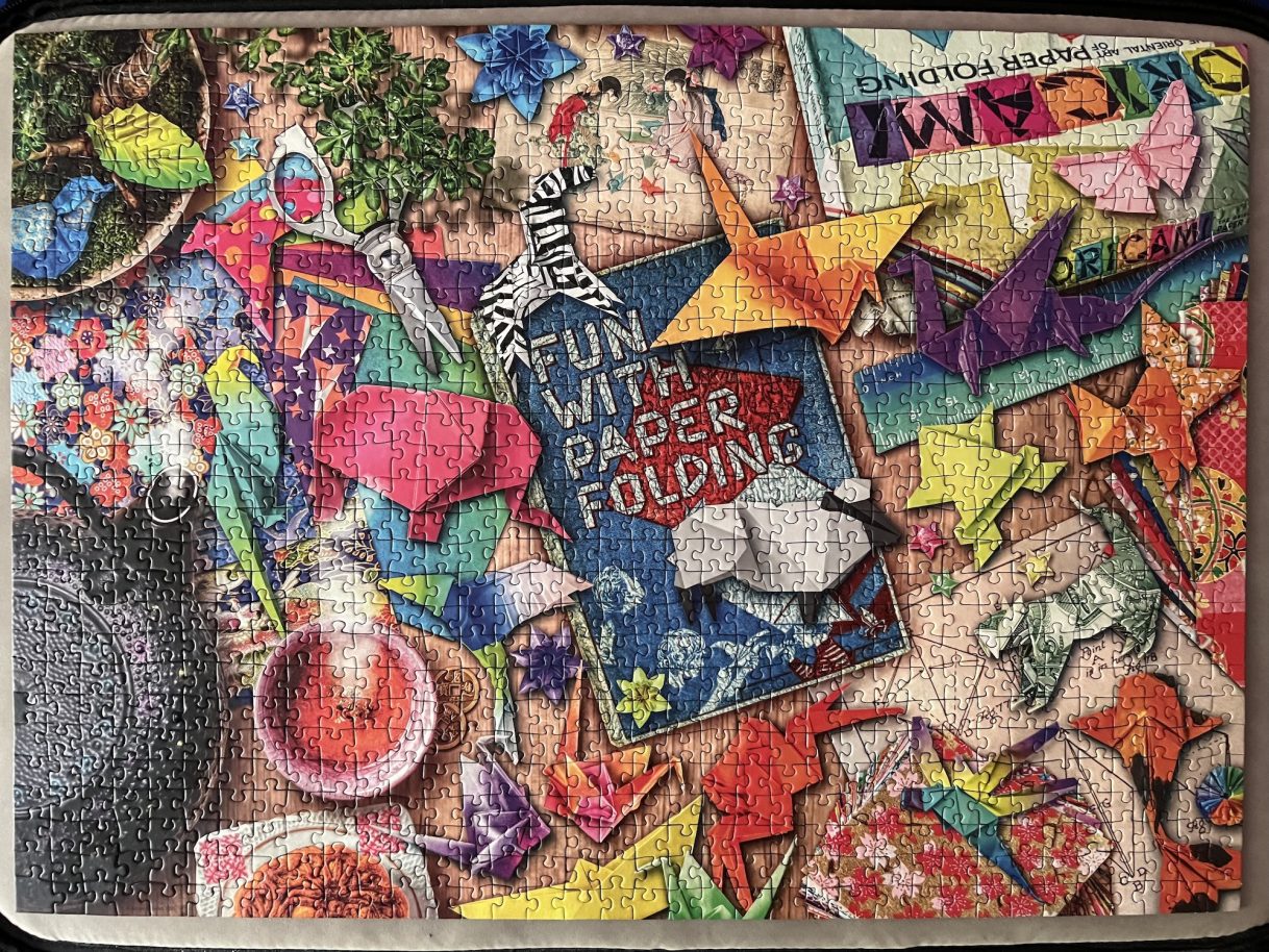“Origami Meditation” by Ravensburger (1000 pieces) – Puzzling Beats